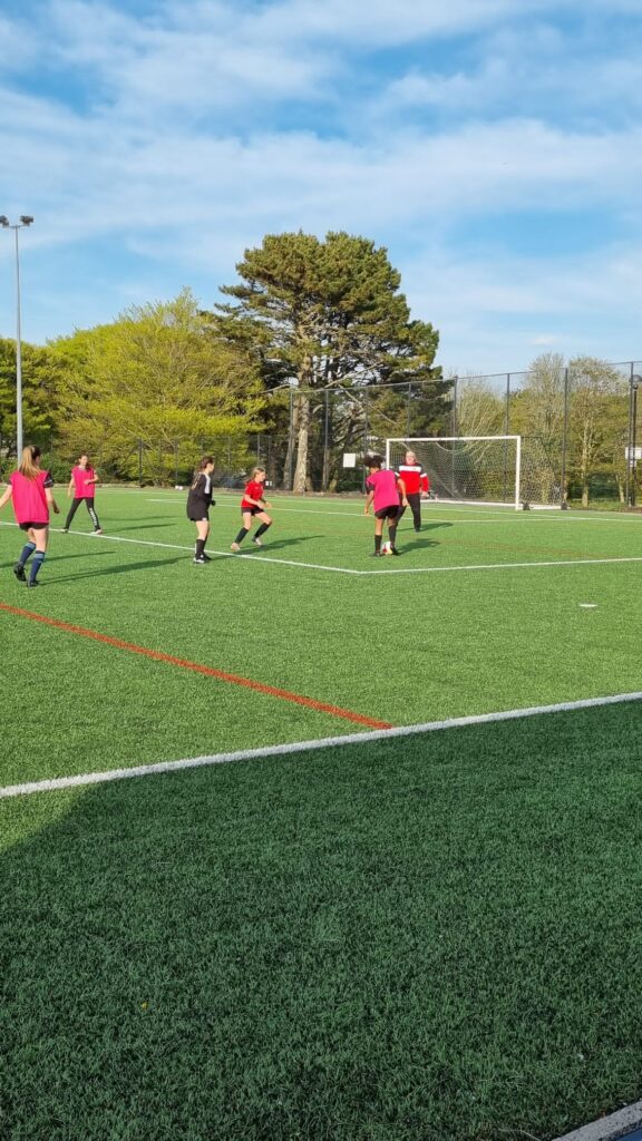 Redruth Girls - Redruth United Football Club